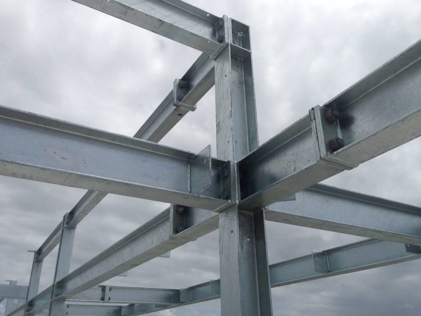 Q355 Welded H Section Steel Workshop Construction with C/Z Section Purlin