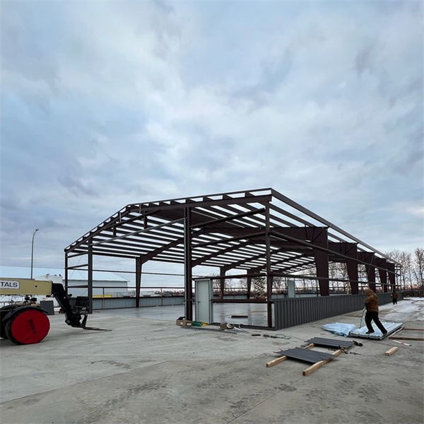 Durable Metal Building Workshop With Z Section Steel Purlin And Plastic ...