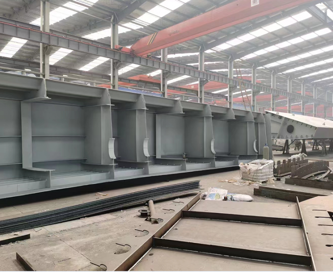 Q355B Q235B Steel Structure Platform Prefab Steel Warehouse Construction